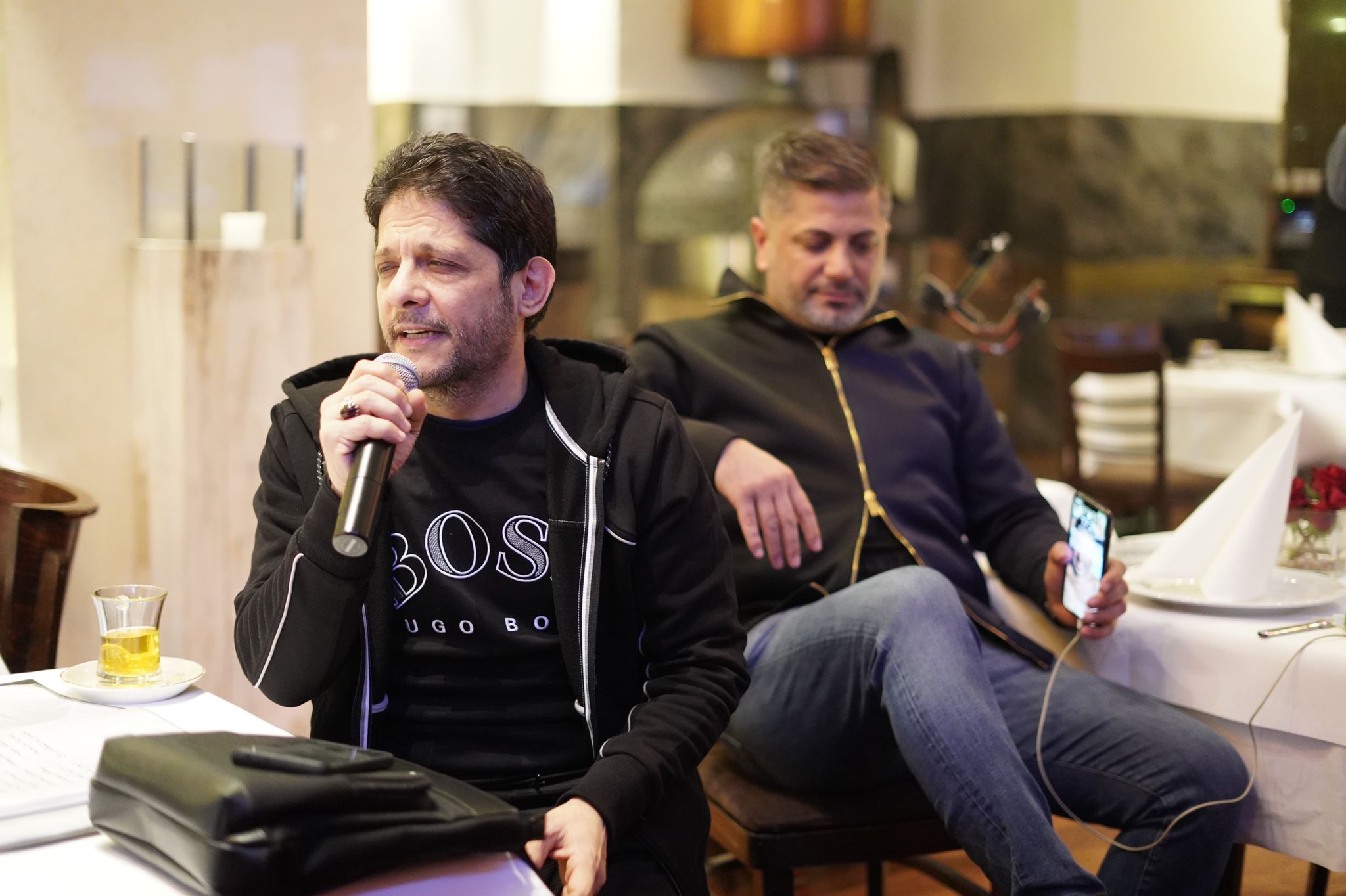 Moeen Shreif tritt heute im Berliner Restaurant Phoenicia auf